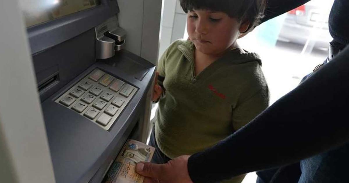 Cash Assistance | USA for UNHCR